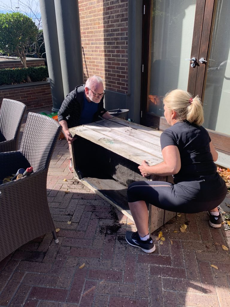 Moving house or office? - Your guide to smarter lifting | Pure Physio